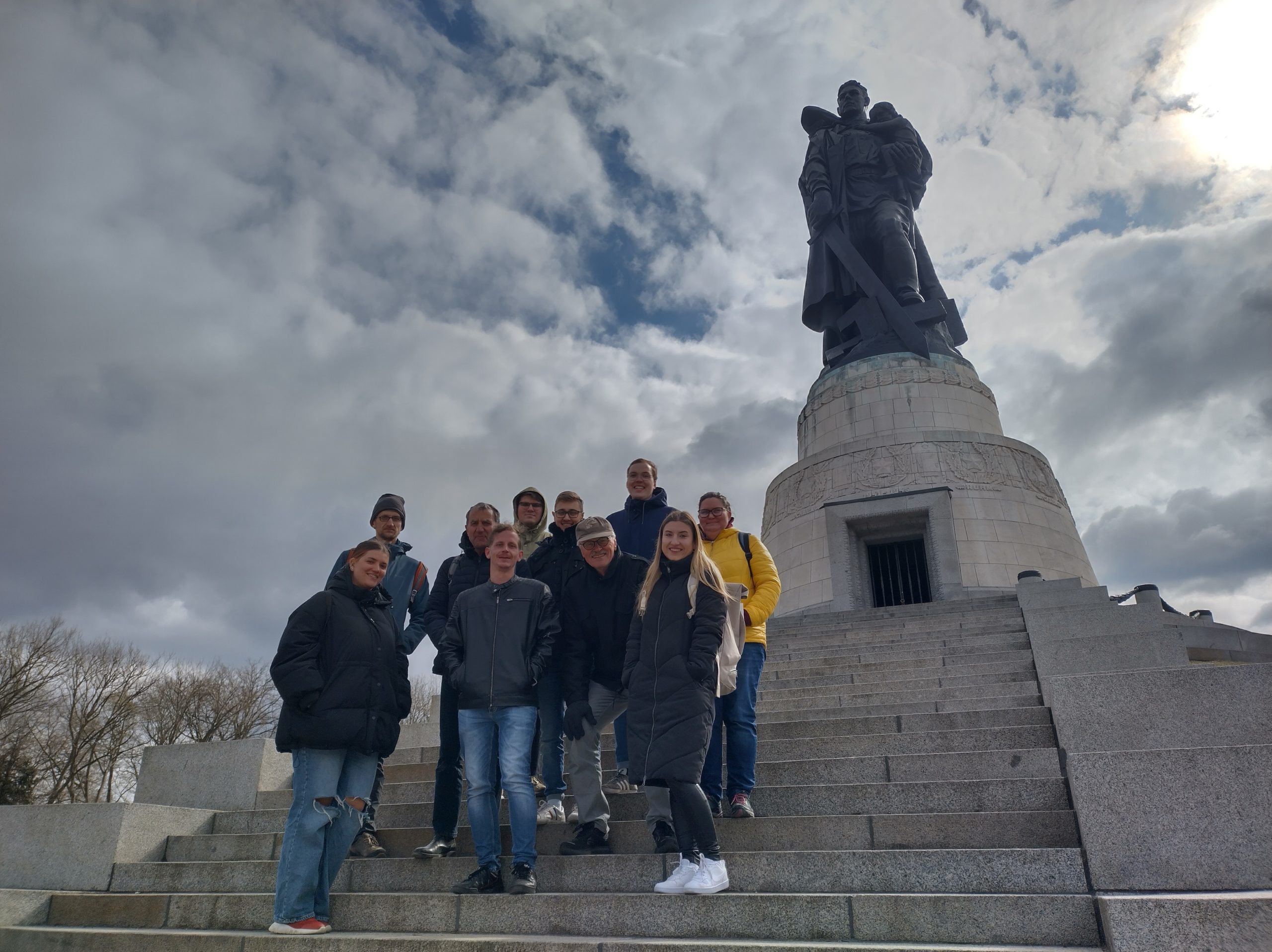 Exkursion nach Berlin, April 2022 - Lehrstuhl für Neuere und Neueste ...